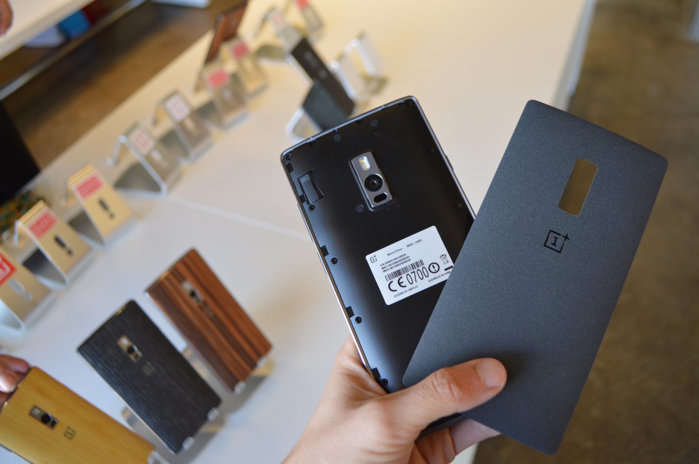 Ready for round OnePlus 2: A hands-on with a solid phone - Ars Technica
