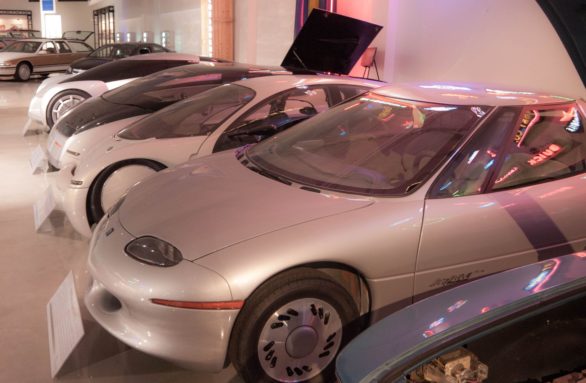 GM’s Heritage Collection: fuel cells, EVs, concept cars, and more - Ars ...