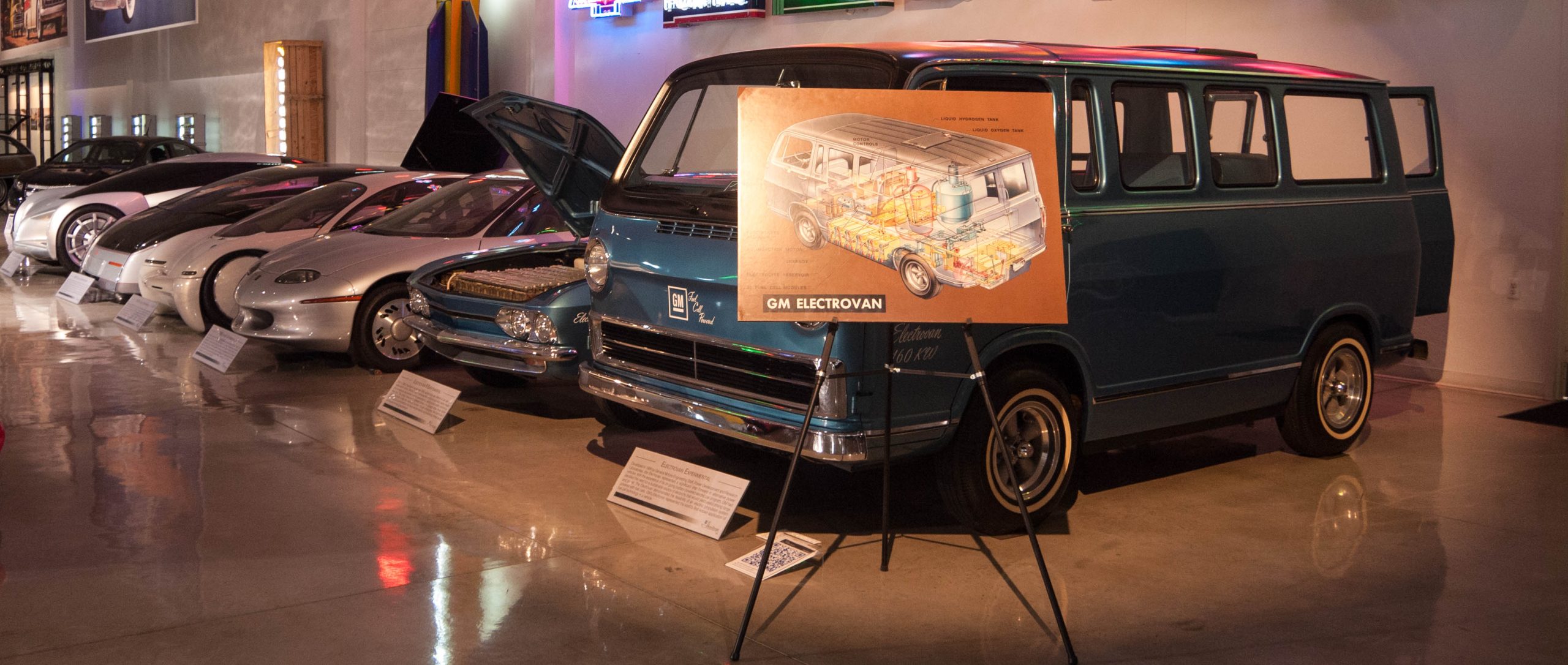 GM’s Heritage Collection: fuel cells, EVs, concept cars, and more - Ars ...