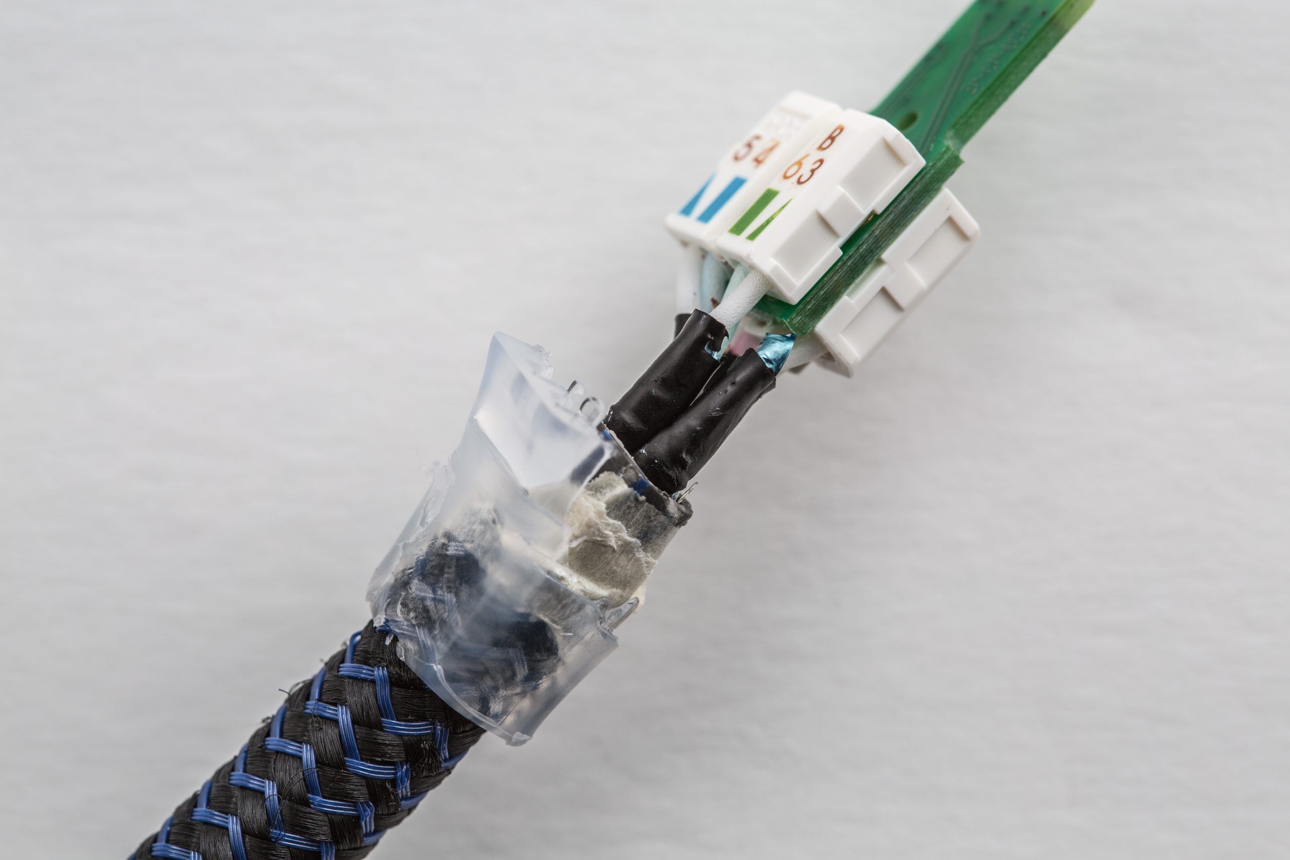 Gallery: We tear apart a $340 audiophile Ethernet cable and look inside ...