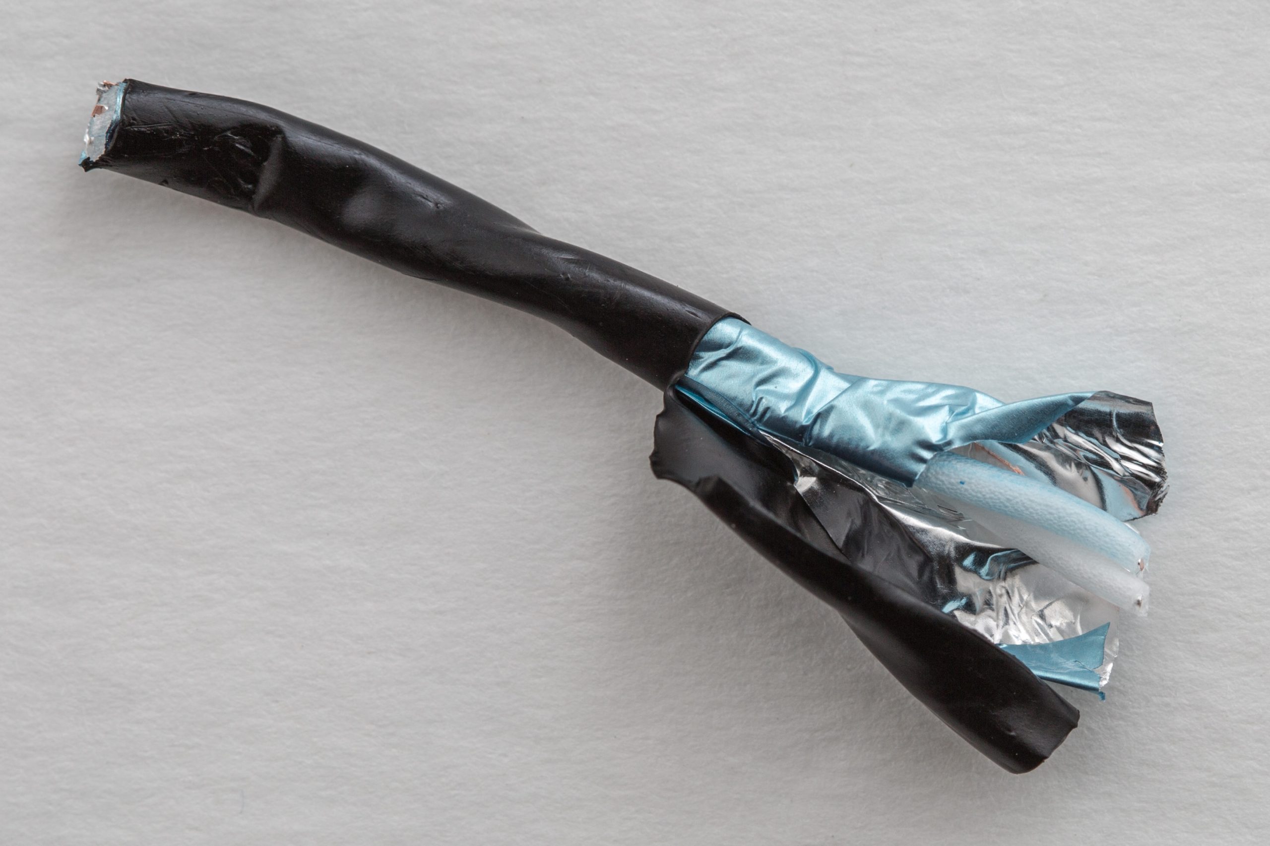 Gallery: We tear apart a $340 audiophile Ethernet cable and look inside ...