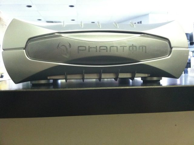 Ars reader: So a guy walks into my shop with an Infinium Phantom ...