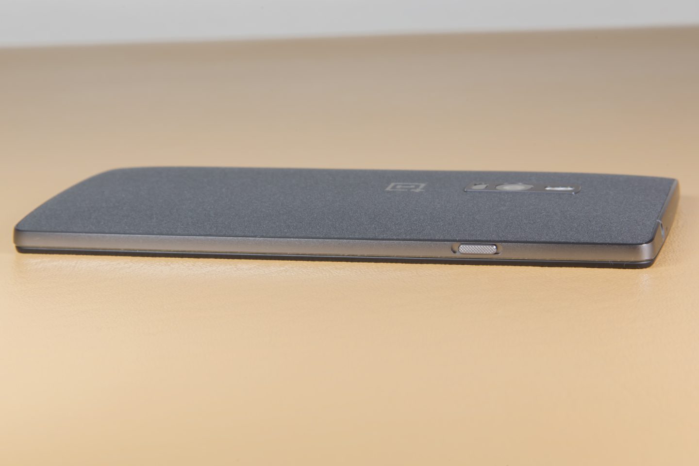 OnePlus 2 Review—OnePlus cuts the wrong corners to stand out on a ...