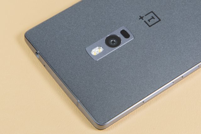 OnePlus 2 Review—OnePlus cuts the wrong corners to stand out on a ...