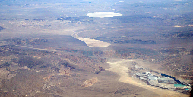Tesla buy lithium mine store