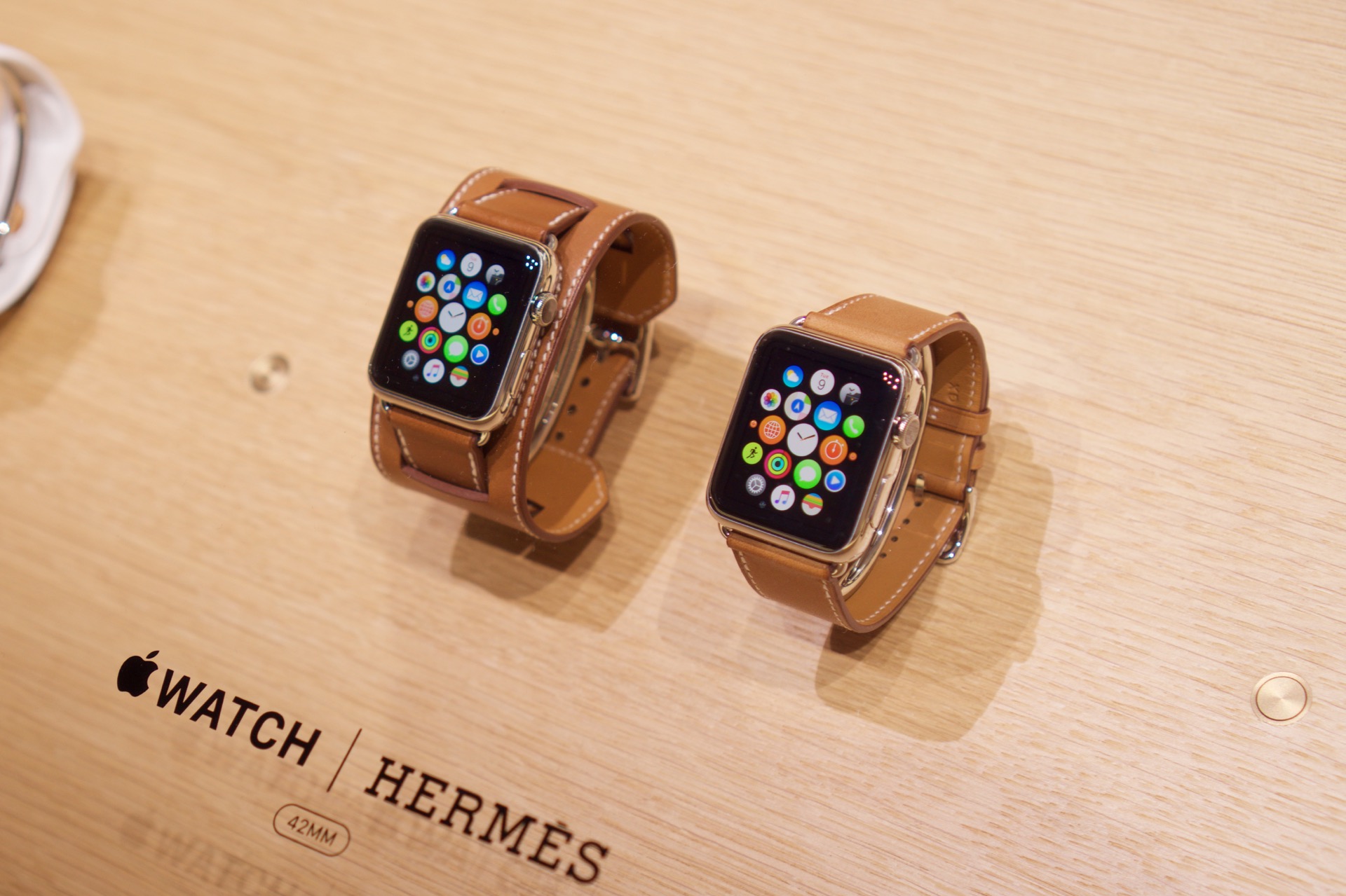 Your new Apple Watch color and band options, in pictures - Ars Technica