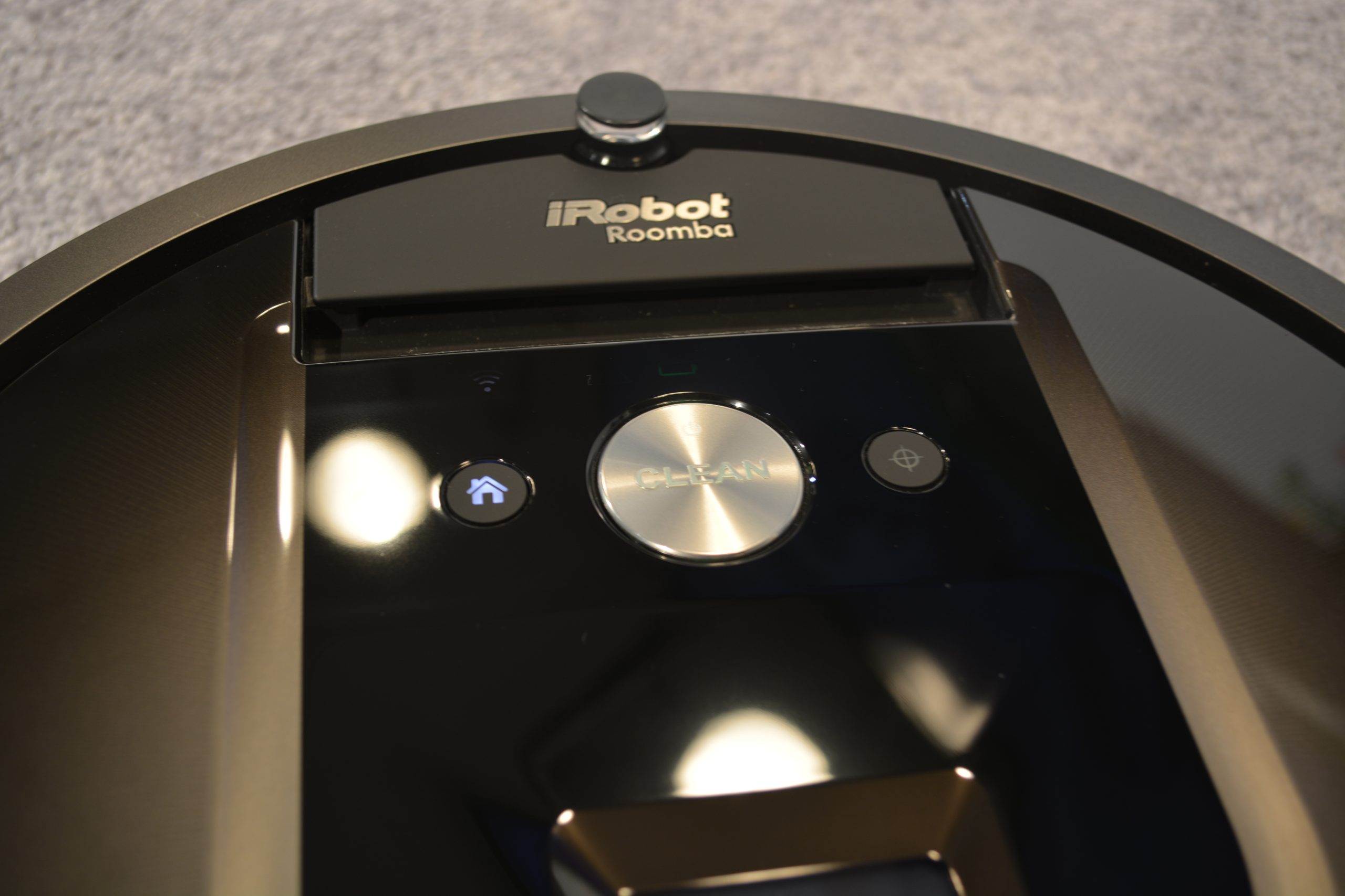 iRobot’s Roomba 980 maps your home while making your floors sparkle ...