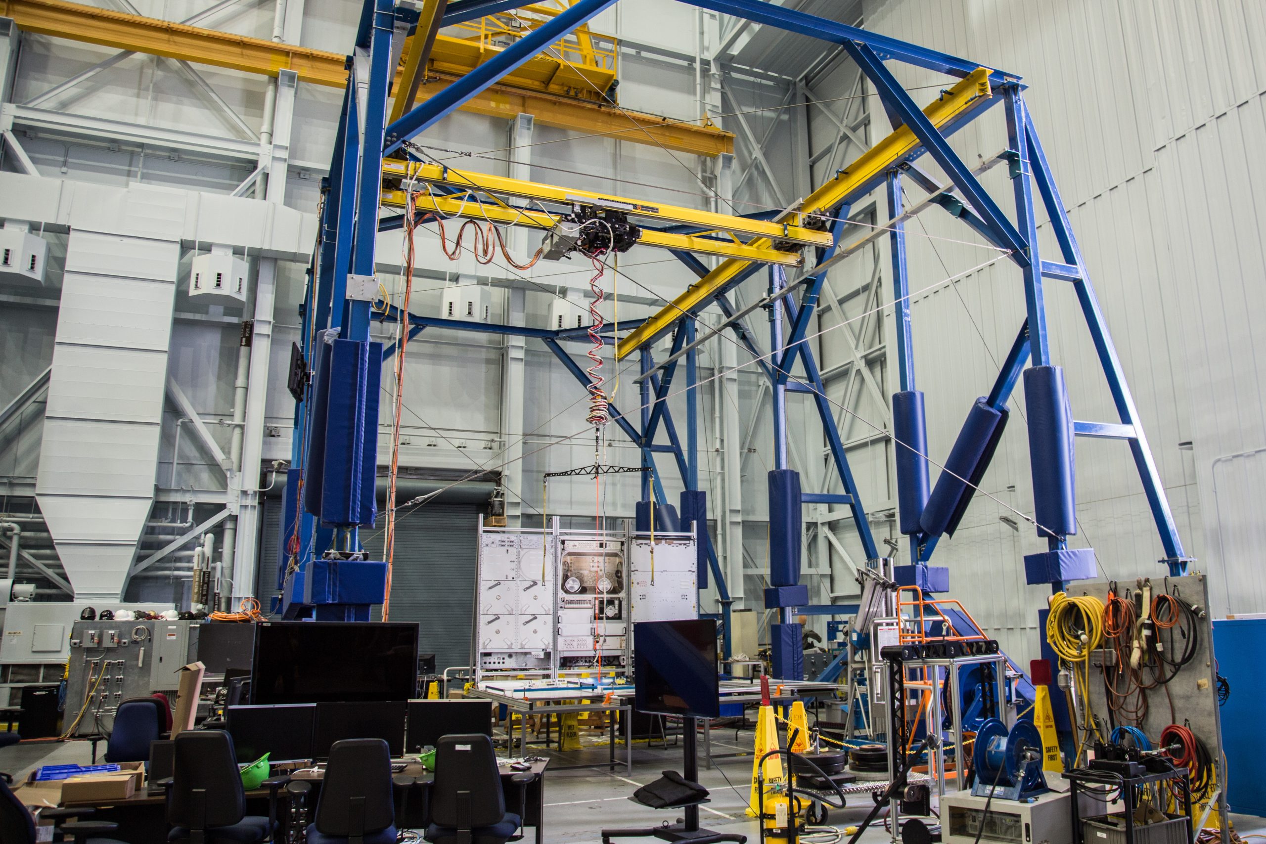 Exploring NASA’s Johnson Space Center with the cast of The Martian ...