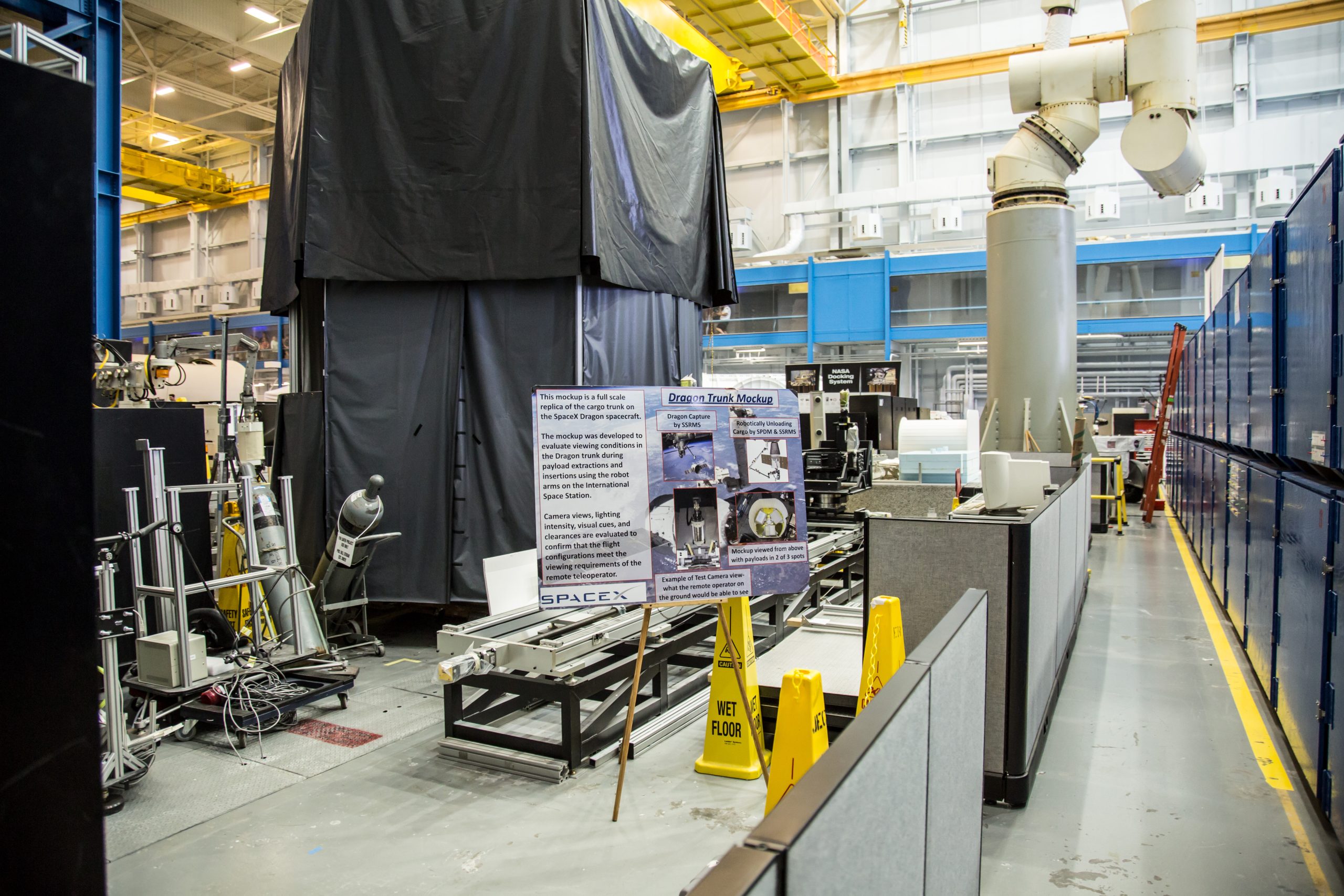 Exploring NASA’s Johnson Space Center with the cast of The Martian ...