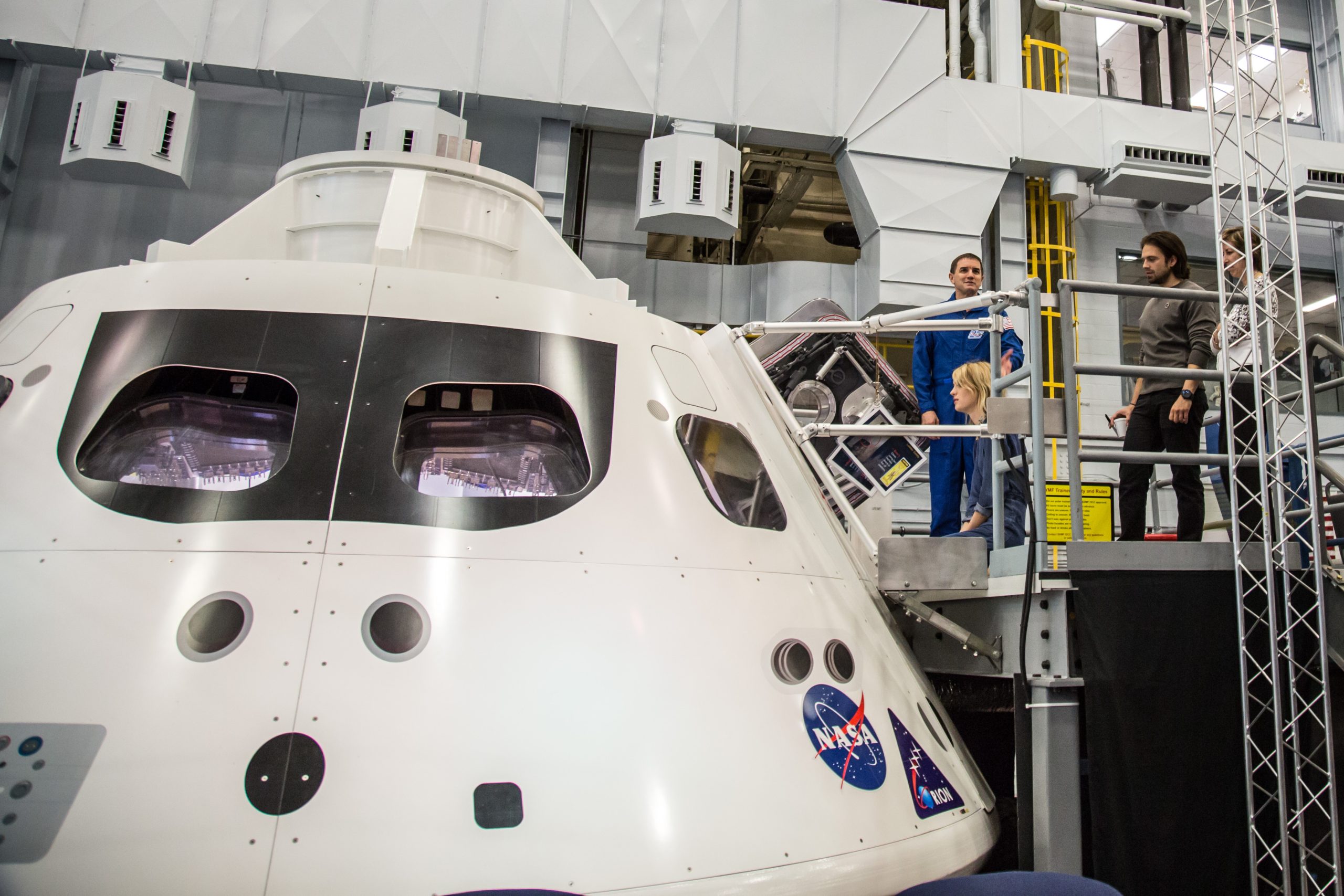Exploring NASA’s Johnson Space Center with the cast of The Martian ...