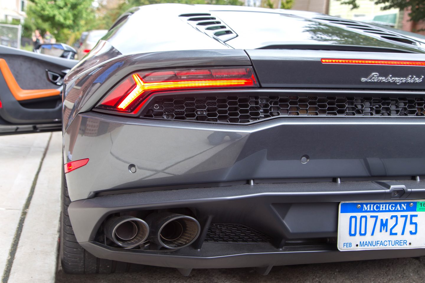 The Lamborghini Huracán: An all-wheel drive adrenaline delivery system ...