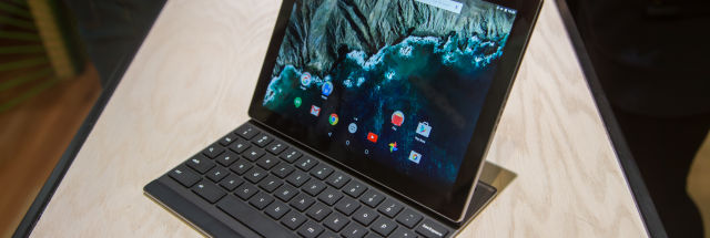 Google Pixel C hands-on: A well-built but clunky convertible Android ...