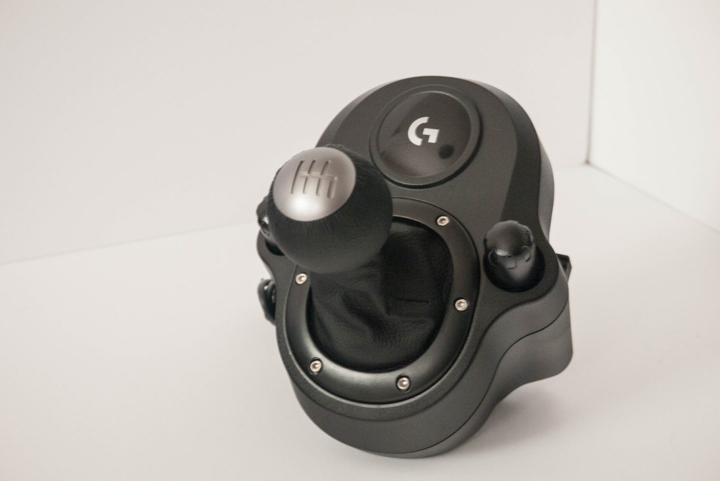 Getting to grips with the latest Xbox One steering wheels - Ars Technica