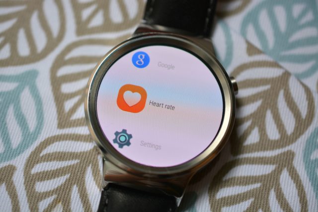 Huawei’s first Android Wear watch is a beautiful yet basic timepiece ...