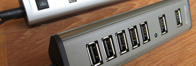 Massive patent troll suit seeks to tax USB hubs at Wal-Mart, Amazon ...