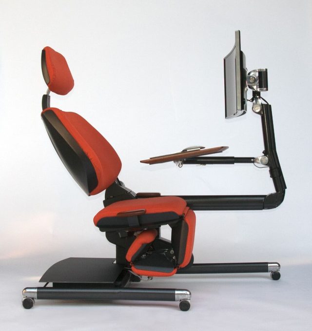 Sit? Stand? Nifty new workstation lets you lie down on the job - Ars ...