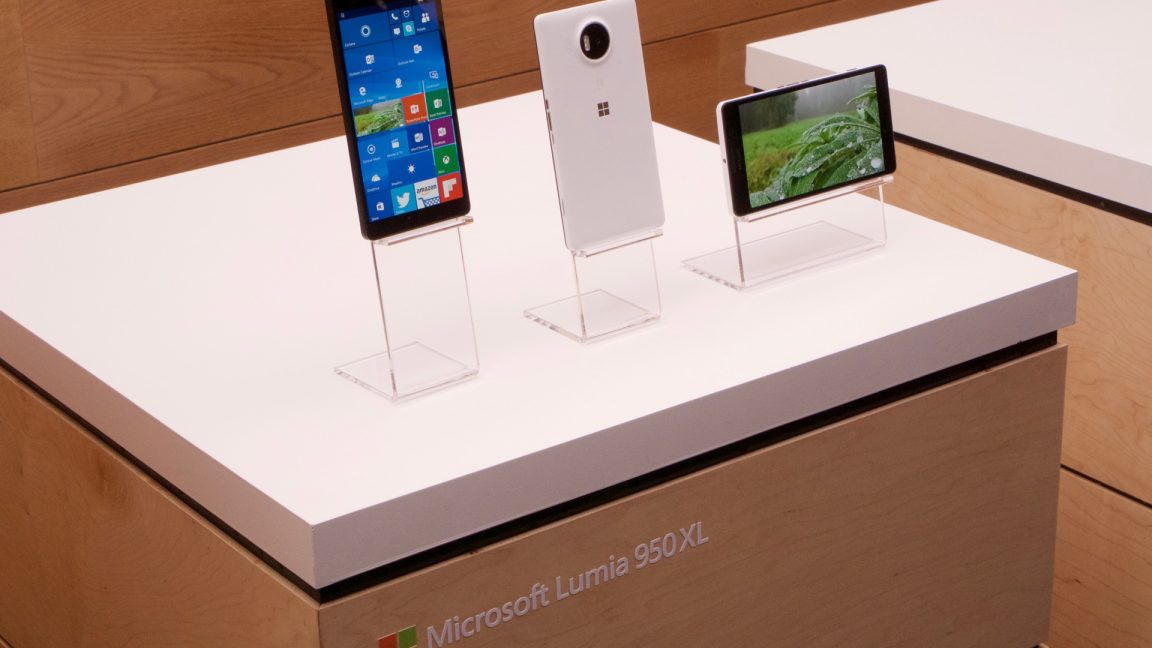 Hands on: the new Lumia flagships are competent, Continuum is cool ...