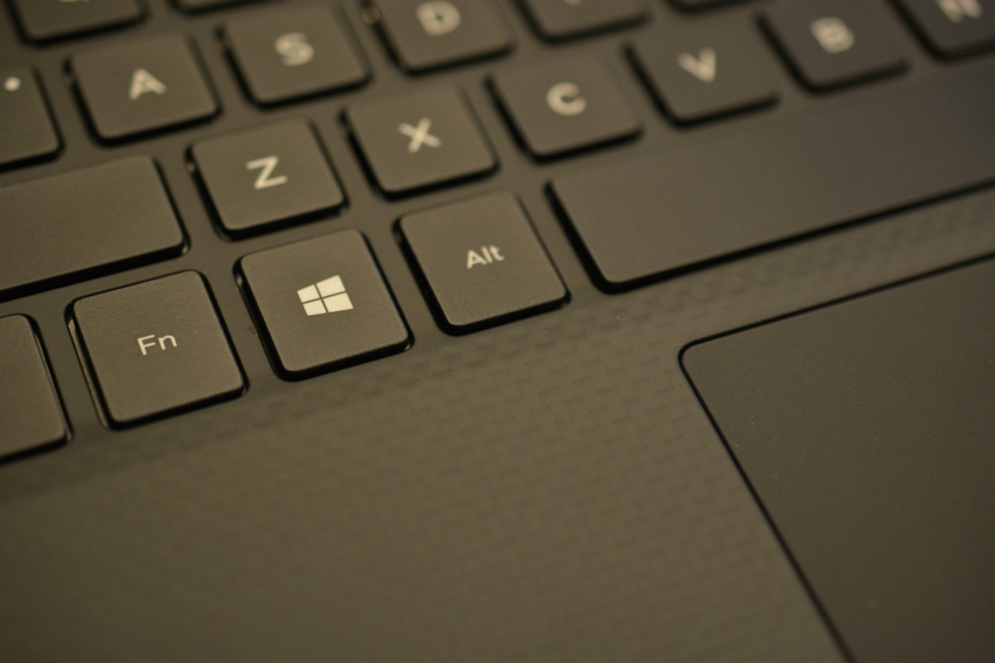 Dell refreshes XPS 13 and XPS 15, and debuts XPS 12 tablet hybrid - Ars ...