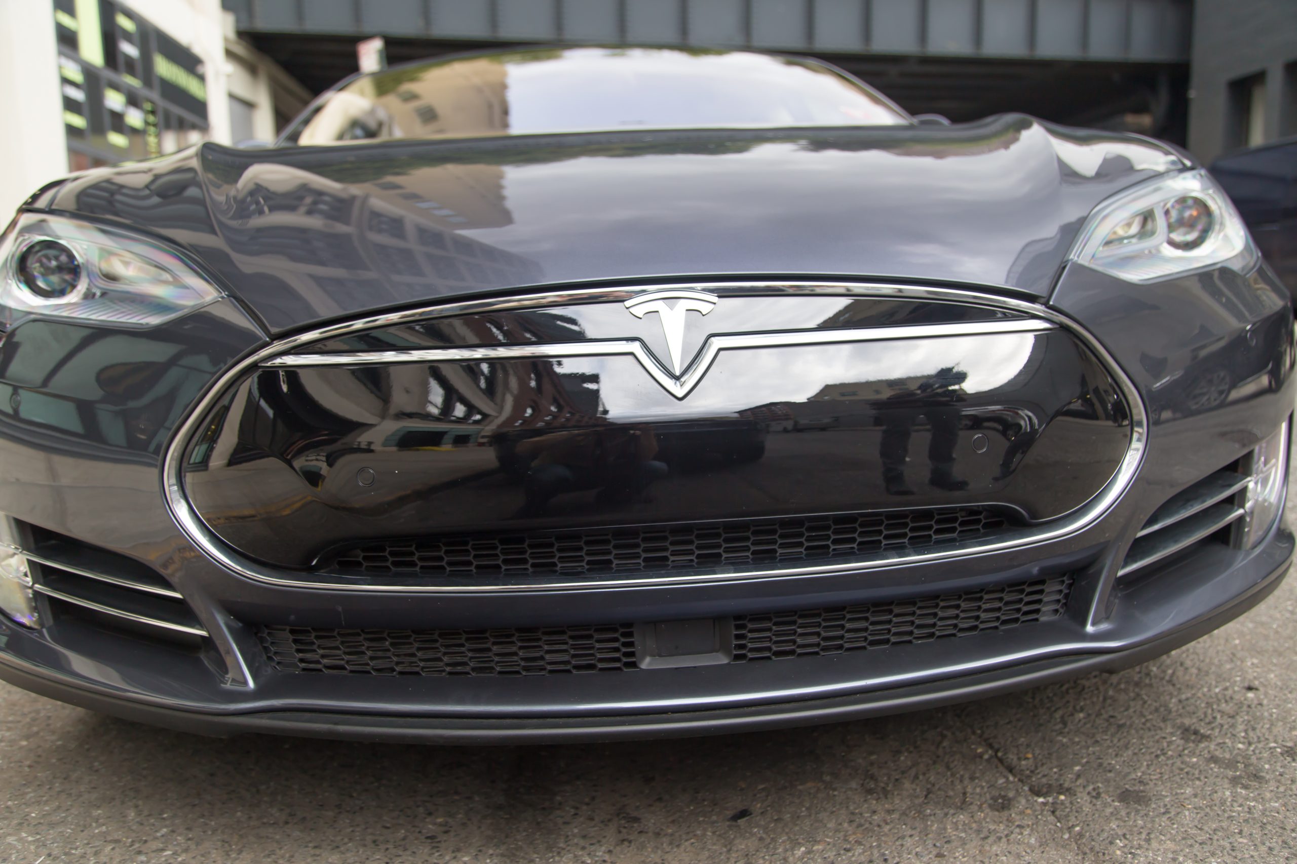 Indiana bill won’t stop Tesla from selling direct-to-consumers - Ars ...