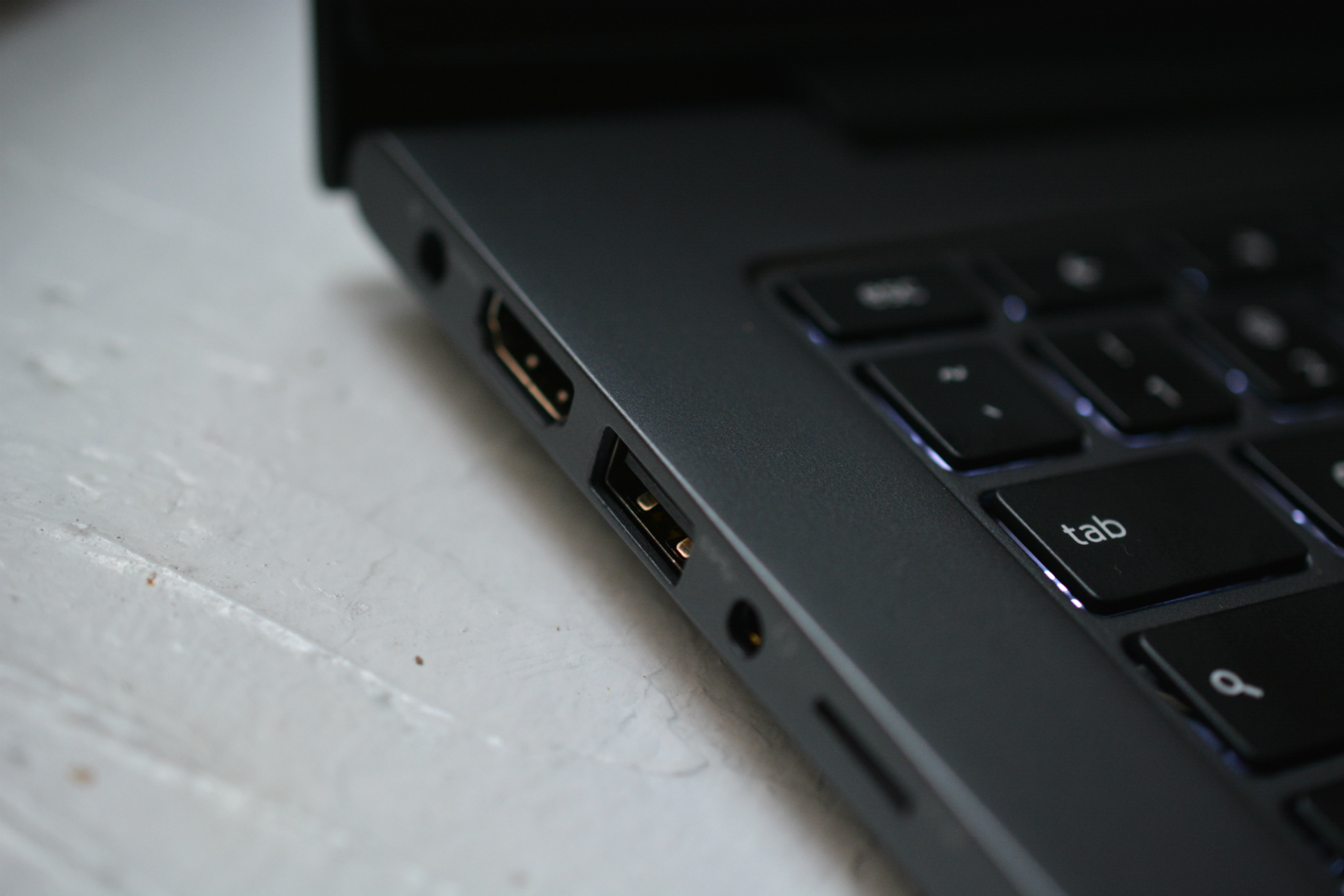 Powerful new hardware, same Chrome OS: Dell Chromebook 13 reviewed ...