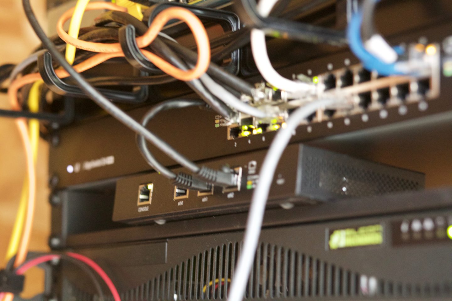 How a group of neighbors created their own Internet service - Ars Technica