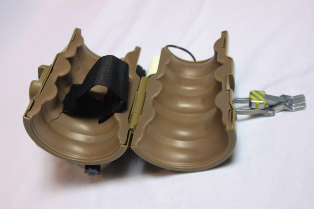 Unboxing our very own, limited-edition Fallout 4 Pip-Boy - Ars Technica