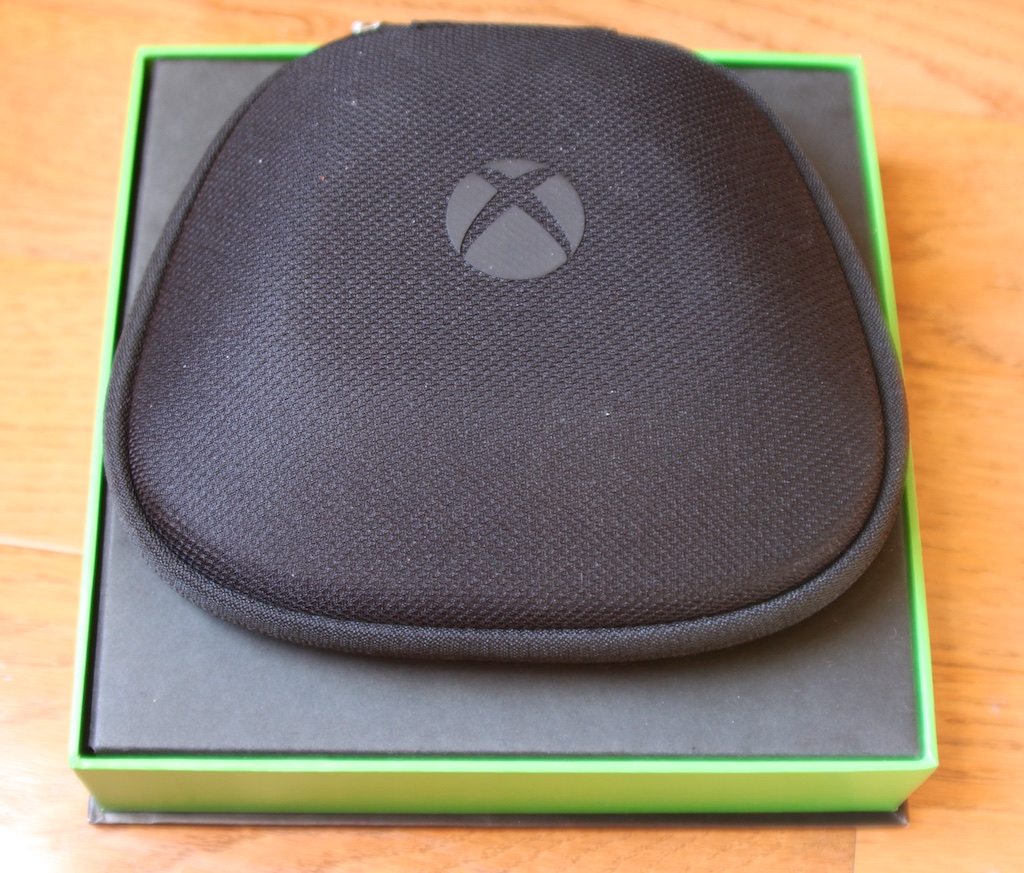 Xbox Elite controller review: Welcome tweaks come at a price - Ars Technica