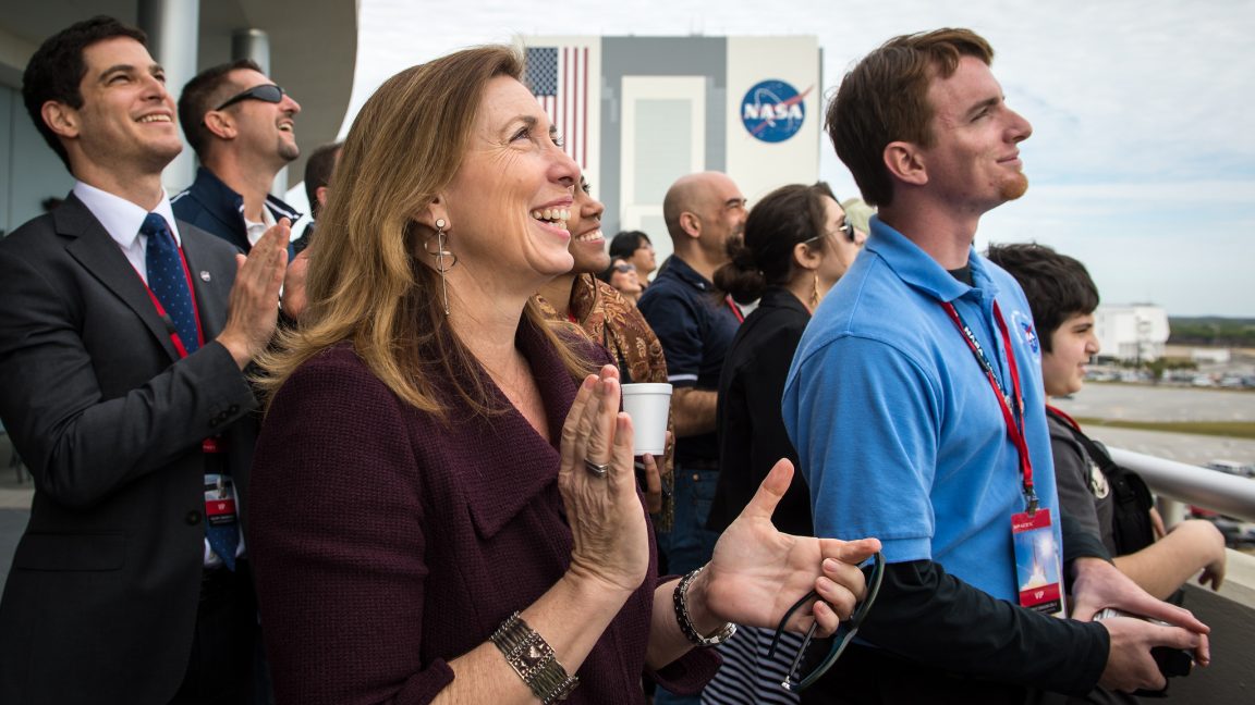 Former NASA official: NASA must shed “socialist” approach to space ...