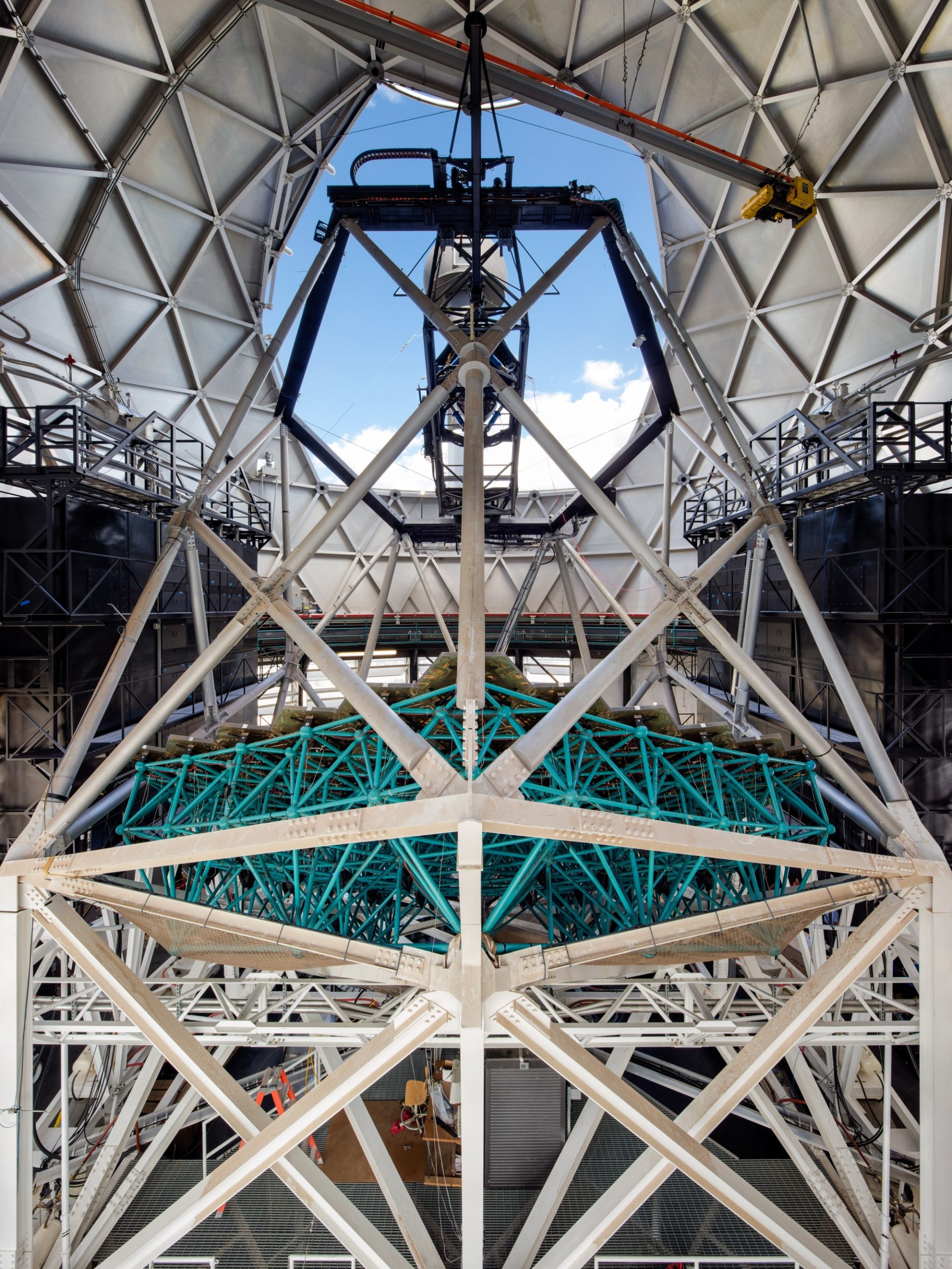 Finally some answers on dark energy, the mysterious master of the ...