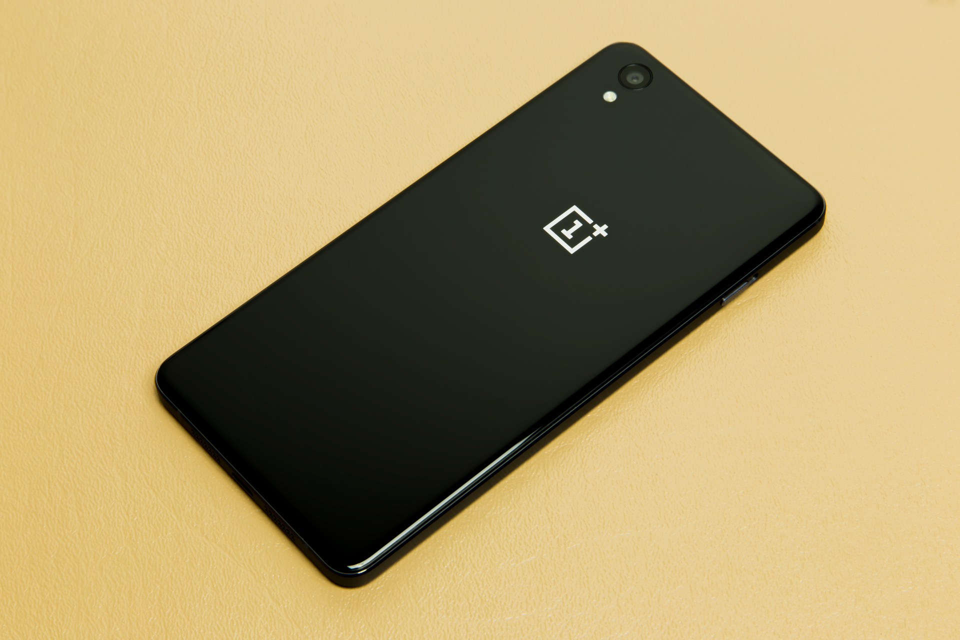 OnePlus X Review: Not bad for $249, assuming you can actually buy one ...
