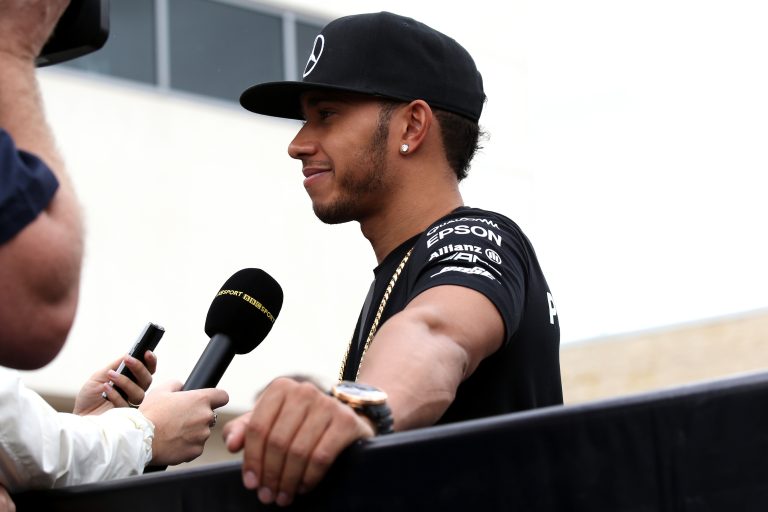 A rare look inside F1’s tech center - Ars Technica