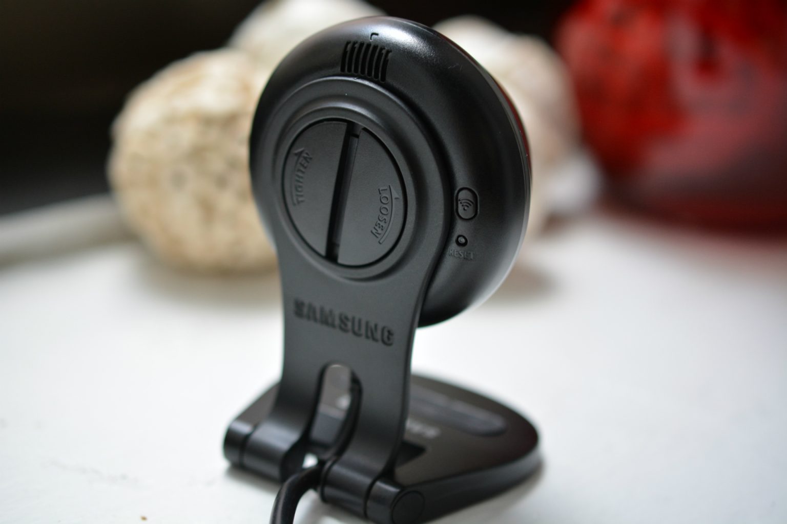 Samsung’s Smartcam HD Plus is like a Nest Cam that’s not shackled to ...