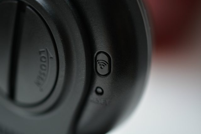 Samsung’s Smartcam HD Plus is like a Nest Cam that’s not shackled to ...