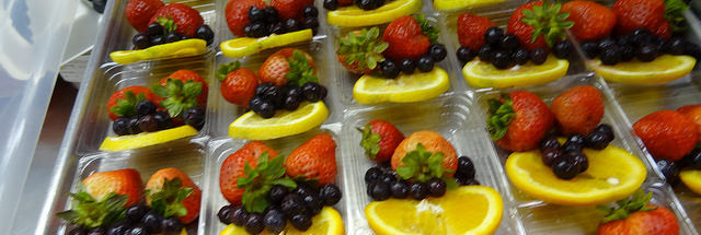 Making healthy foods the default menu dupes people into eating better ...