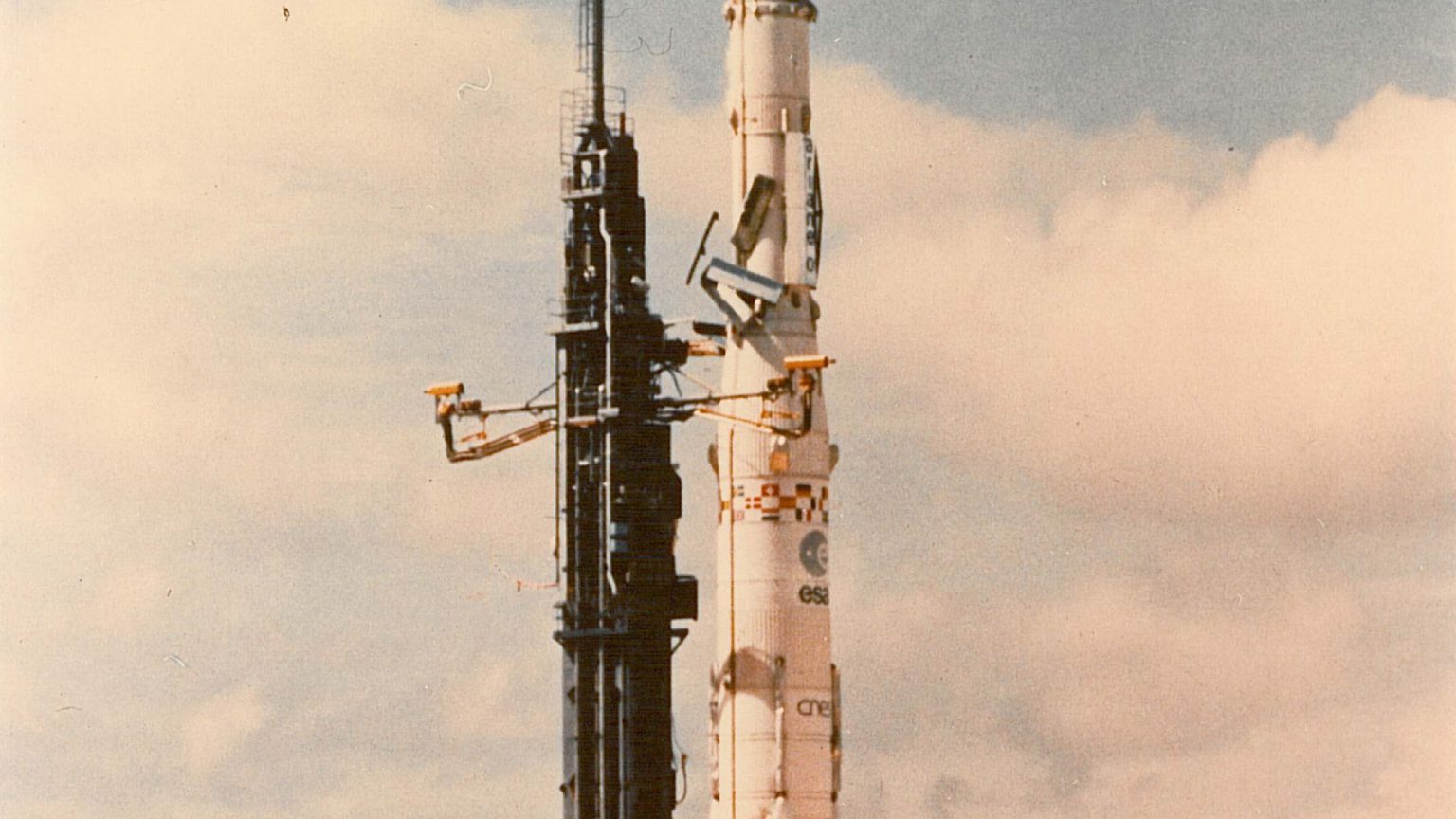 Space for Europe and for all humankind: A brief history of the ESA ...