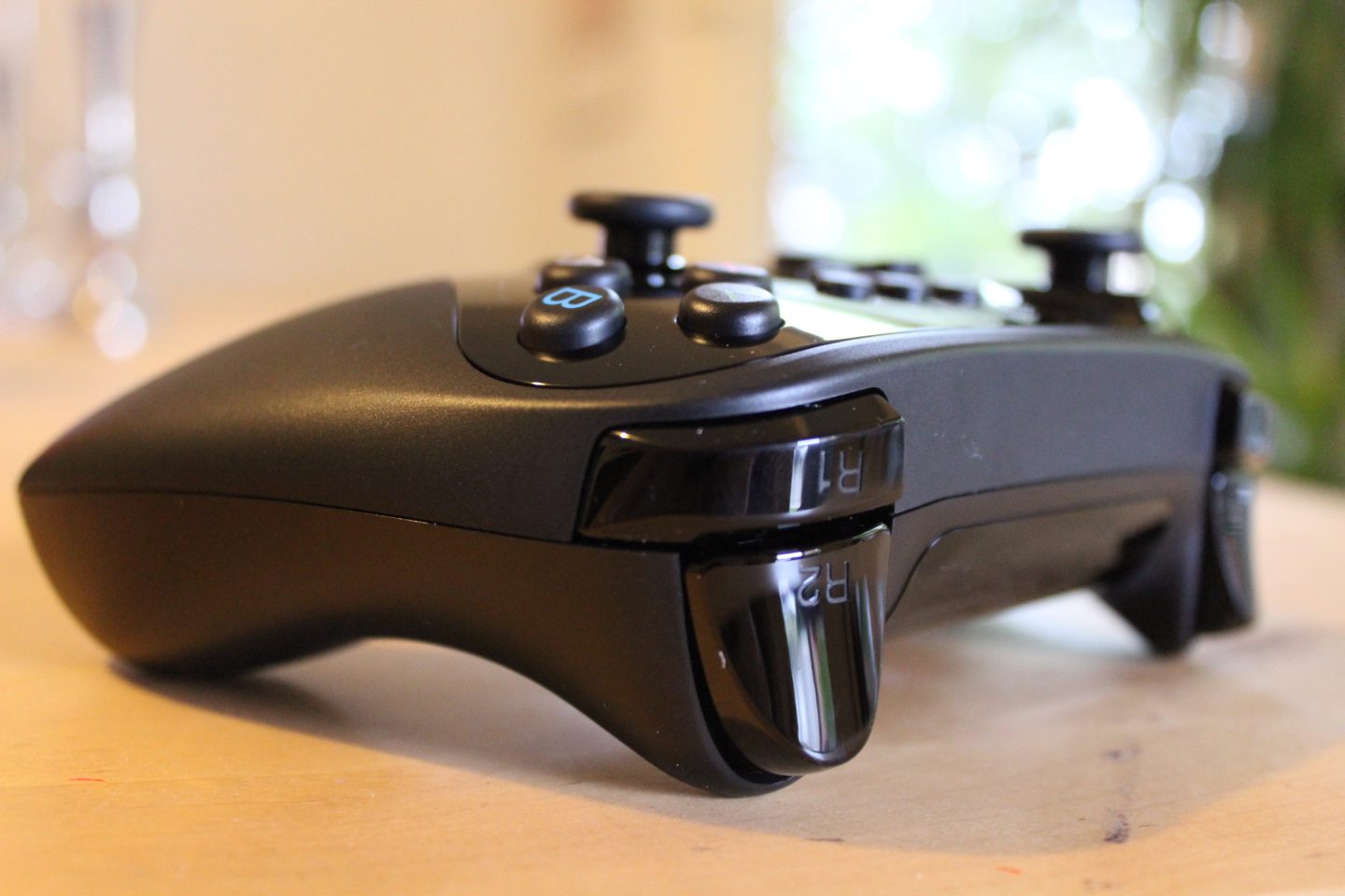 Amazon Fire TV Game Controller (second-gen) review: It can listen, it ...