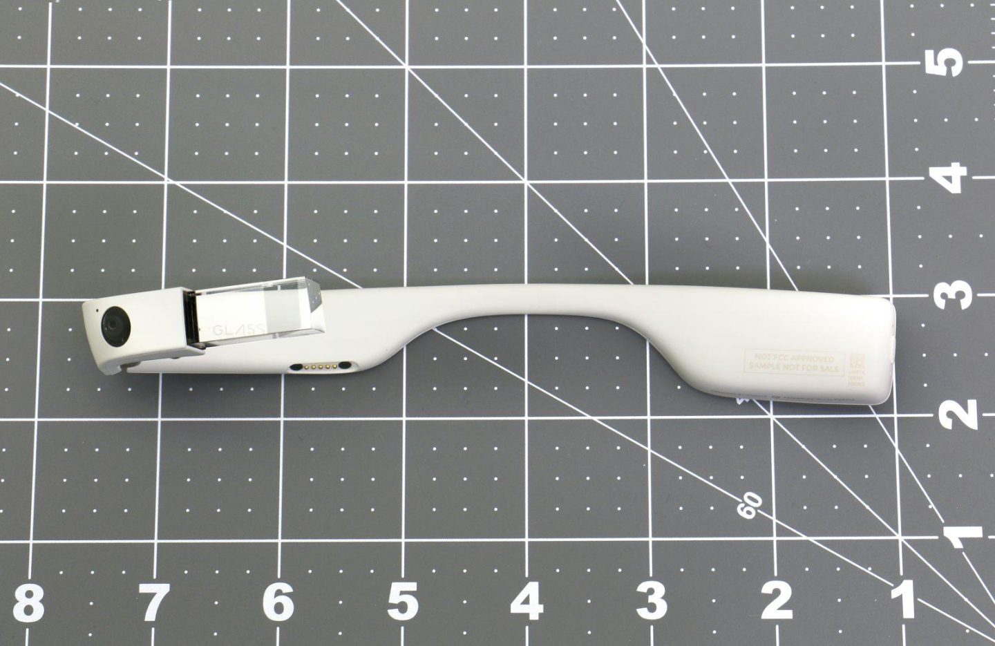 New Google Glass model hits the FCC website, images included - Ars Technica