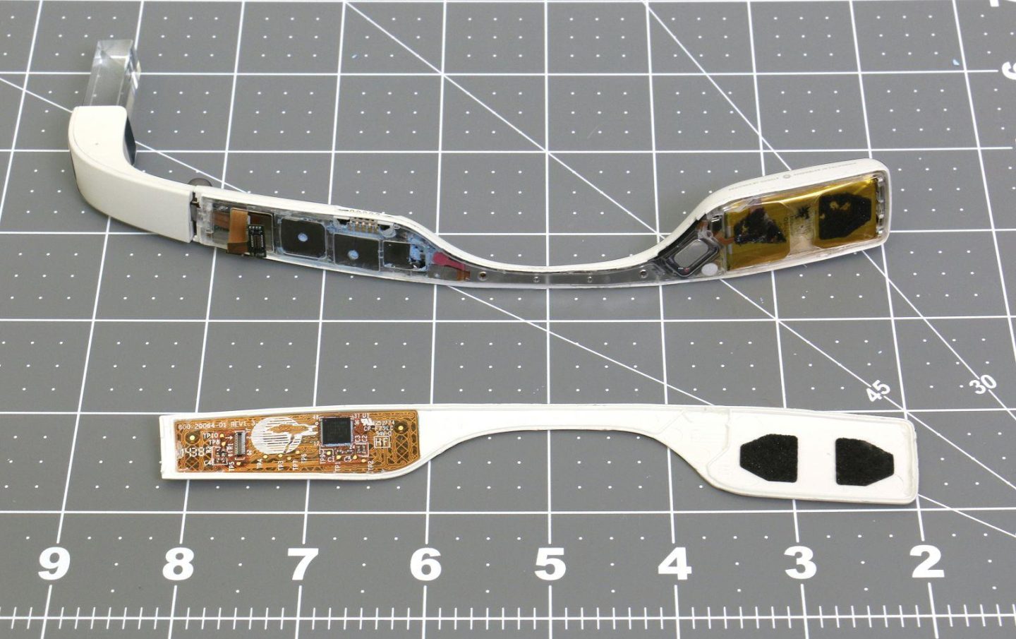 New Google Glass model hits the FCC website, images included - Ars Technica