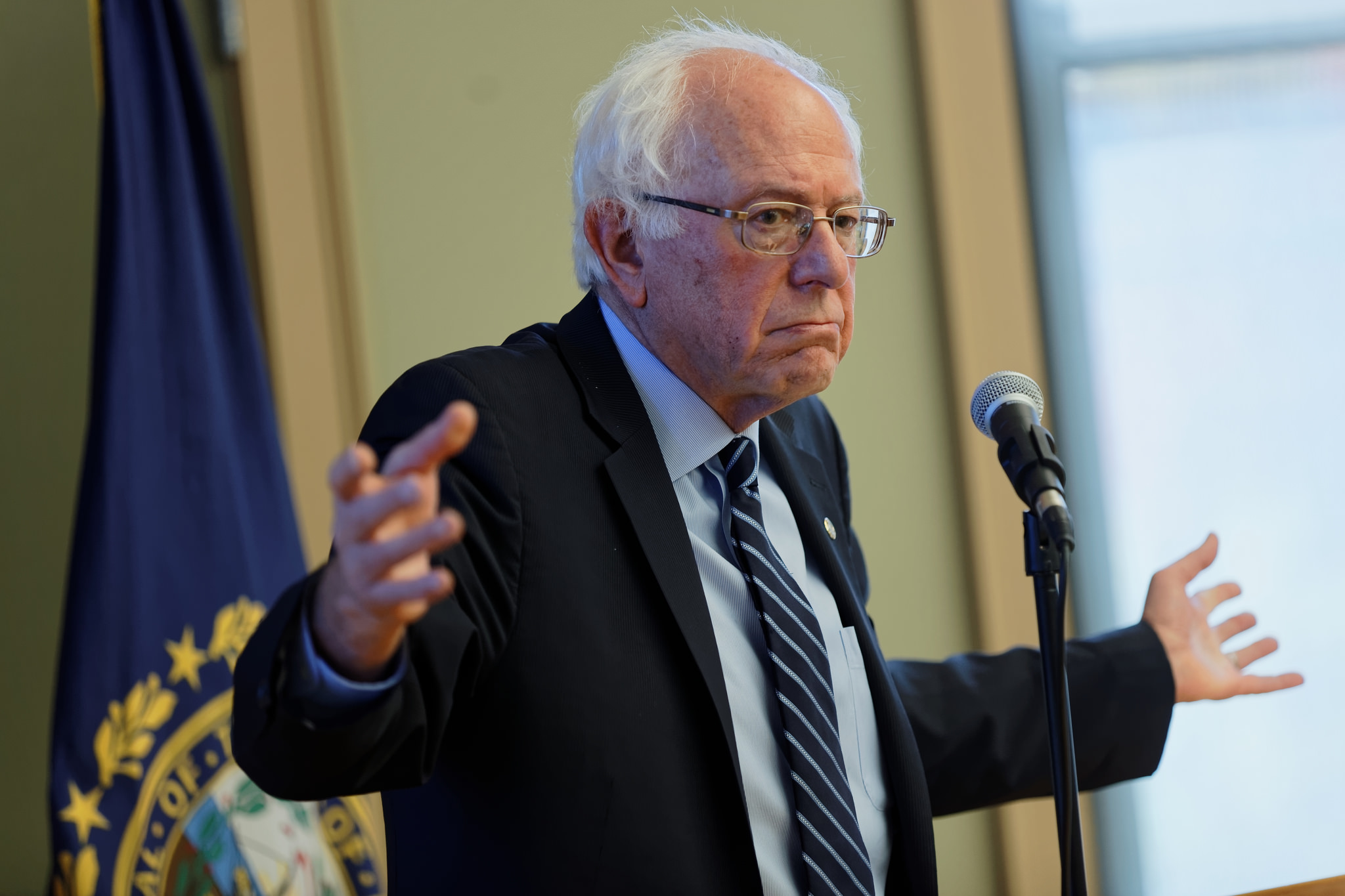 Bernie Sanders campaign improperly accessed Clinton voter data, DNC ...