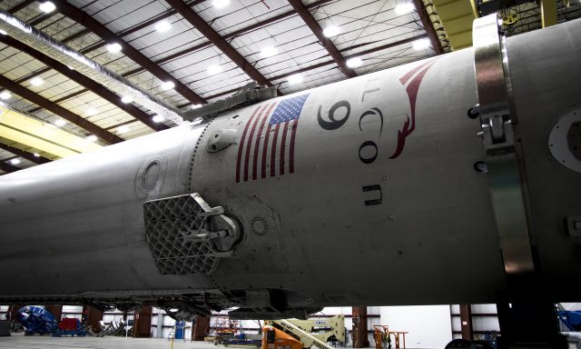 New photos of SpaceX booster show sooty but undamaged rocket - Ars Technica