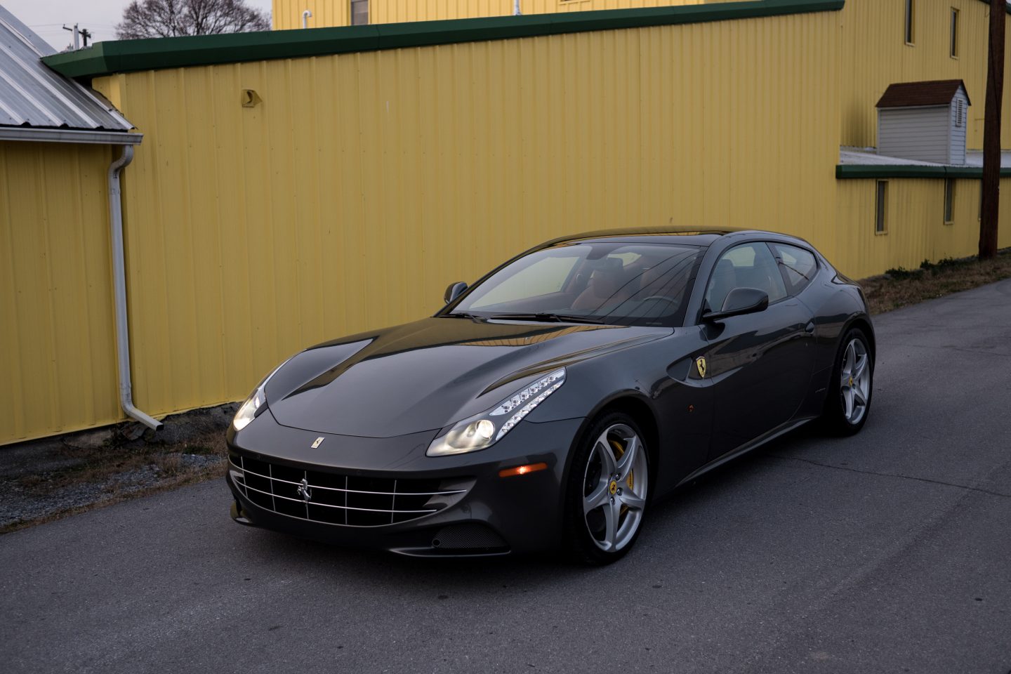 Getting to know the FF, a Ferrari you can drive every day - Ars Technica