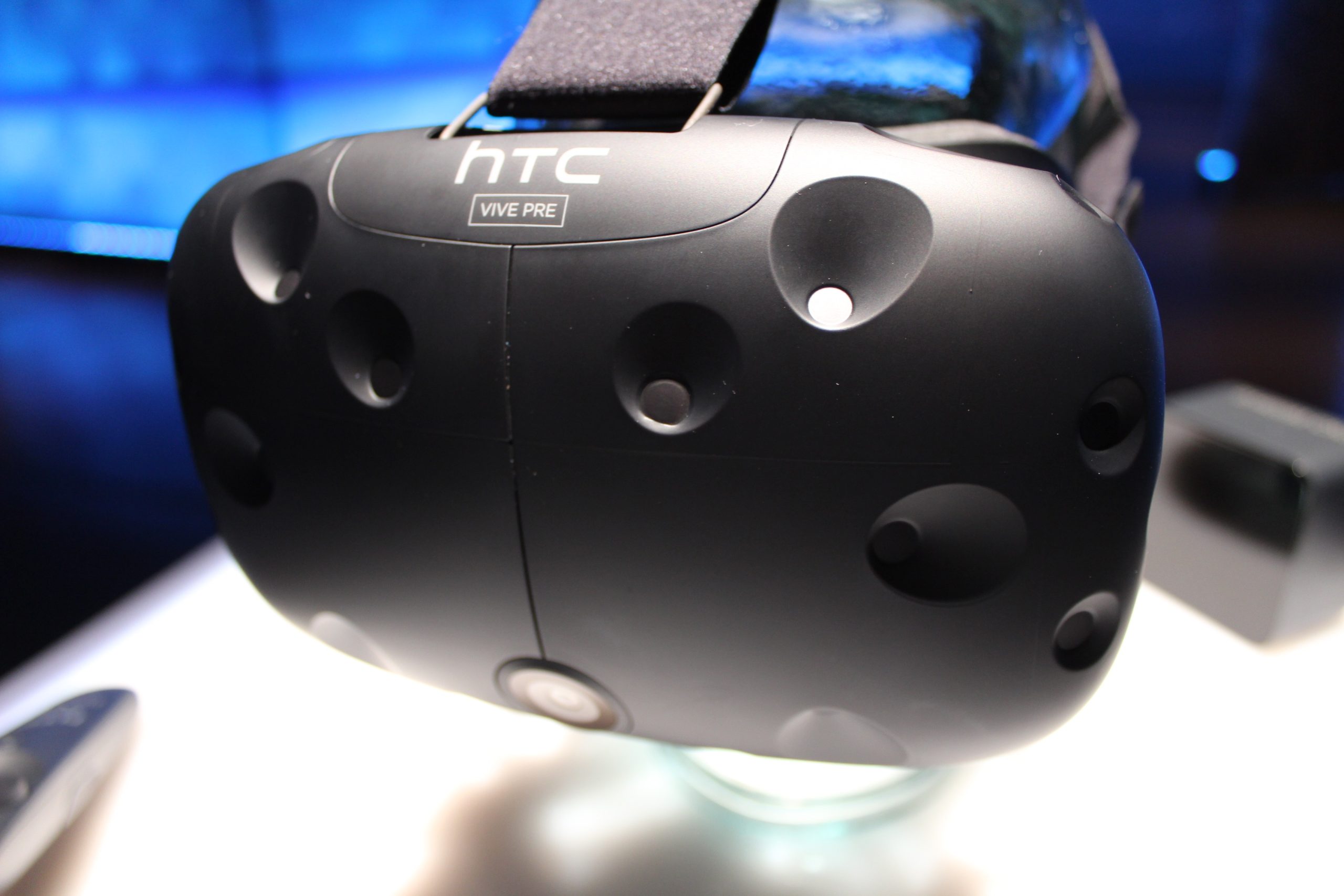 HTC Vive Pre impressions: A great VR system has only gotten better ...