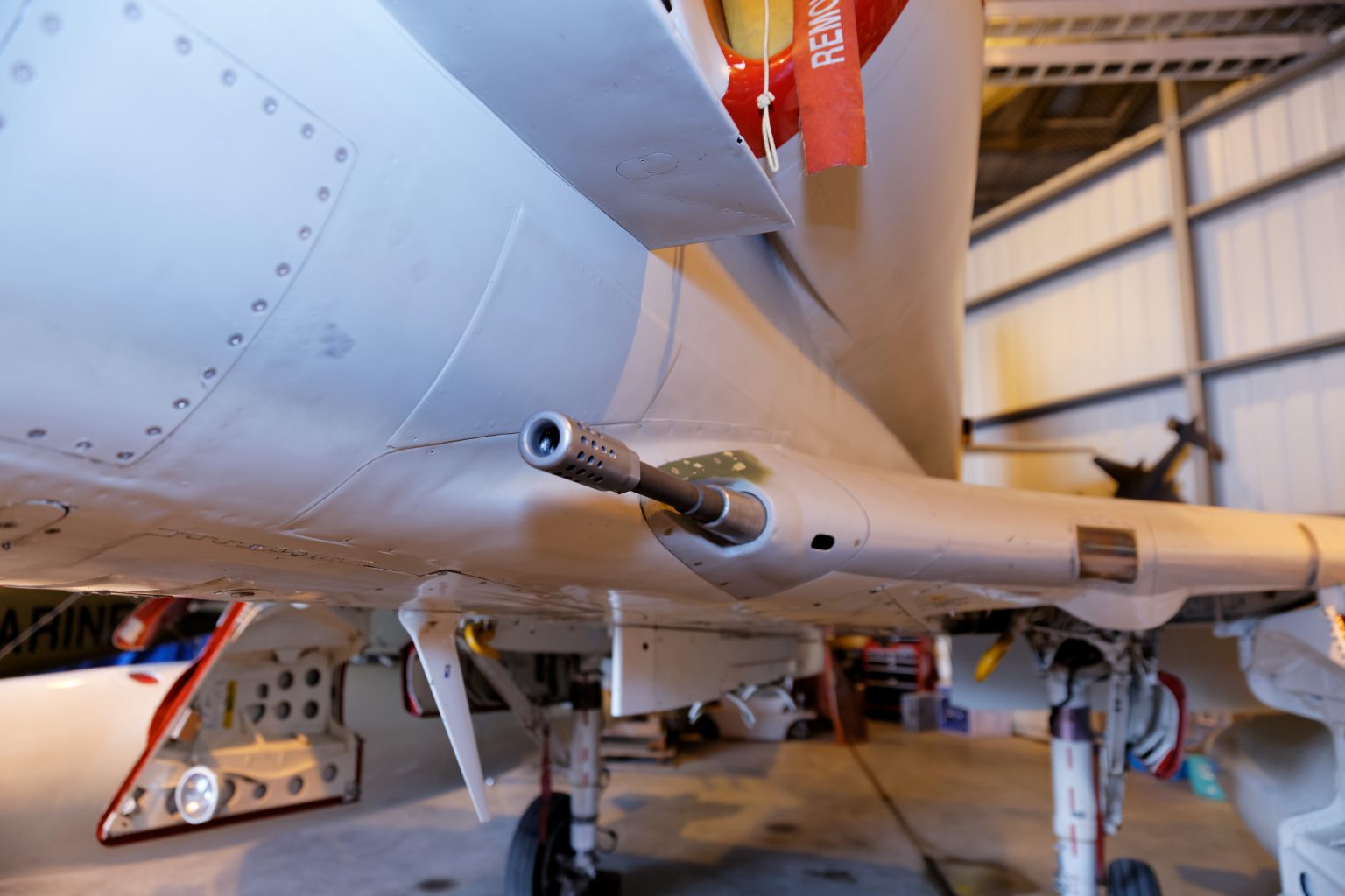 The slowly fading art of flying—and maintaining—Cold War fighter jets ...