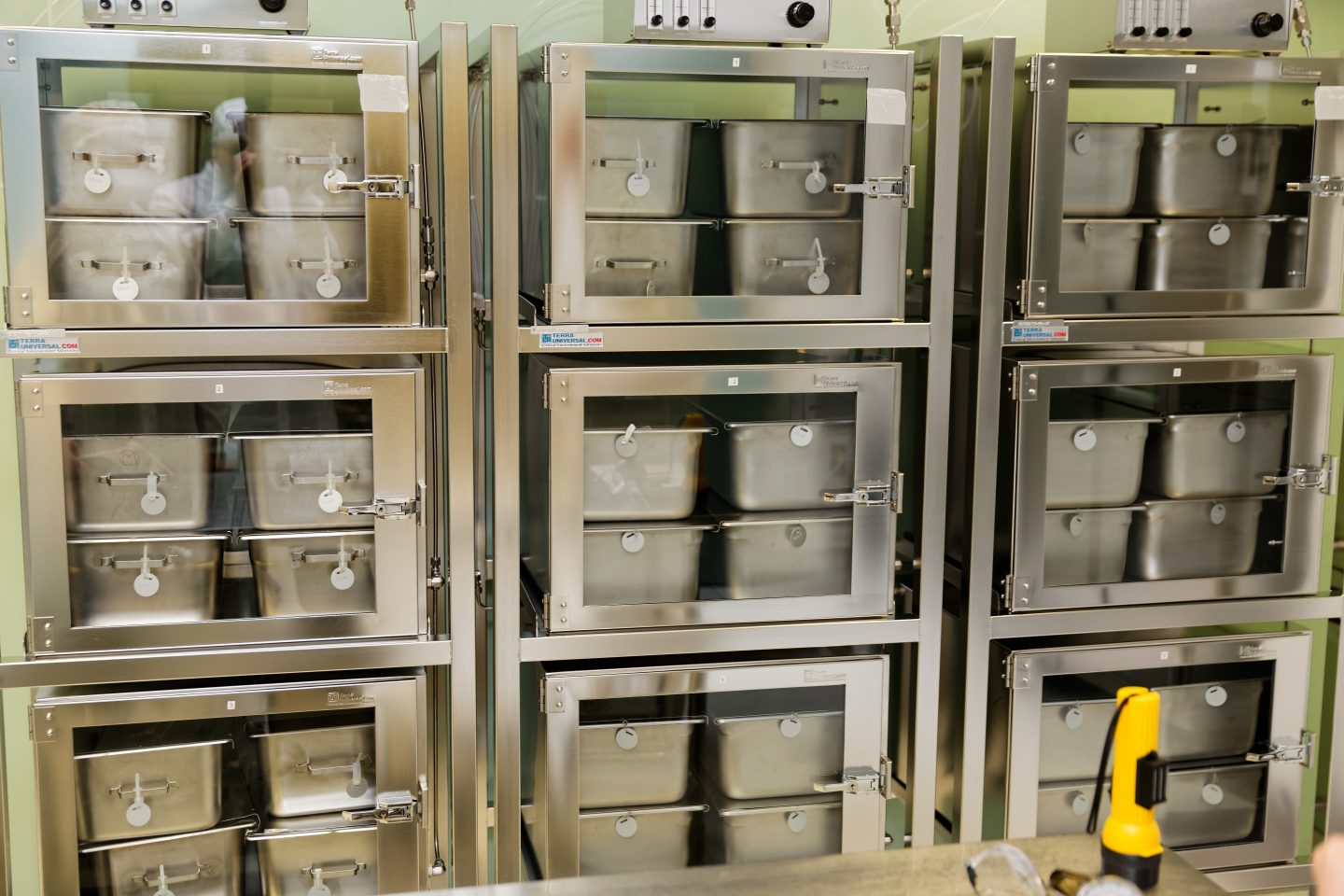 Inside the vault: A rare glimpse of NASA’s otherworldly treasures - Ars ...