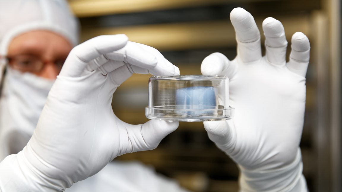 Inside the vault: A rare glimpse of NASA’s otherworldly treasures - Ars ...