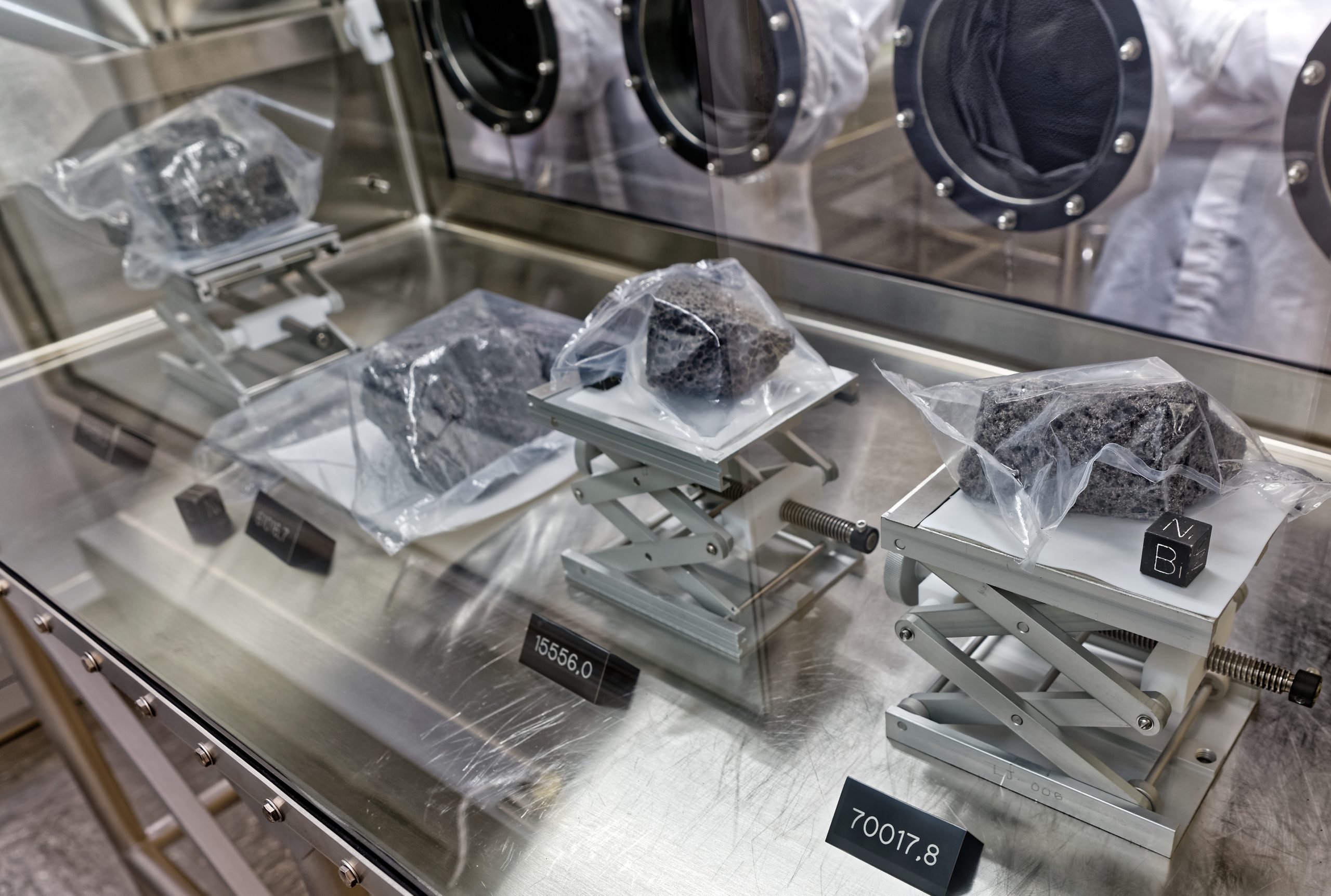 Inside the vault: A rare glimpse of NASA’s otherworldly treasures - Ars ...