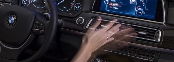Playing around with BMW’s 7 Series gesture control user interface | Ars ...