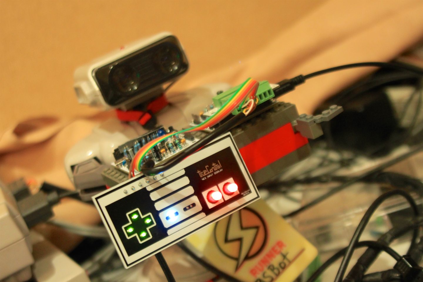 How a game-playing robot coded “Super Mario Maker” onto an SNES—live on ...