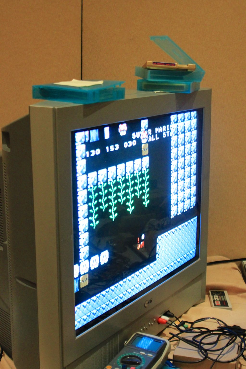 How a game-playing robot coded “Super Mario Maker” onto an SNES—live on ...