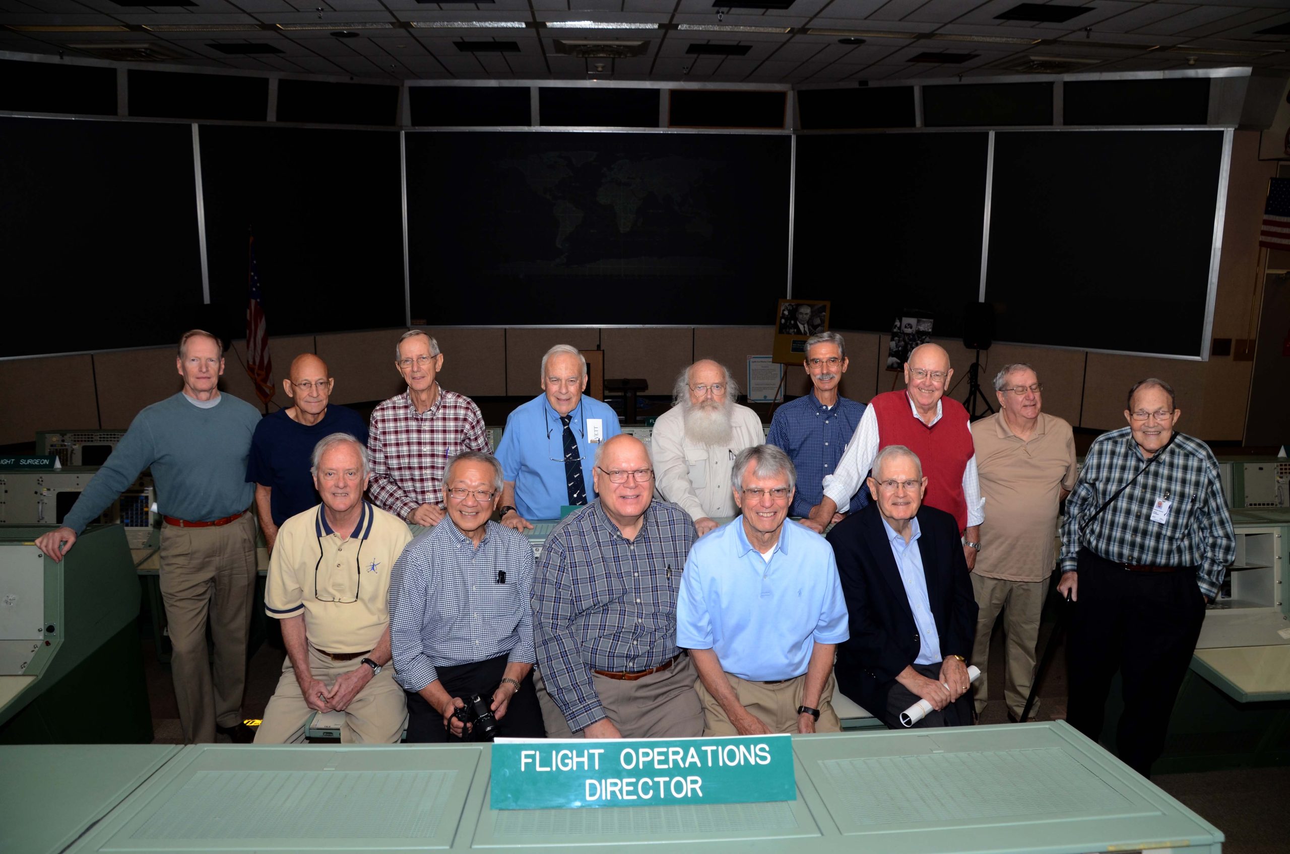 Inside the wild—and wildly successful—early years of Mission Control ...